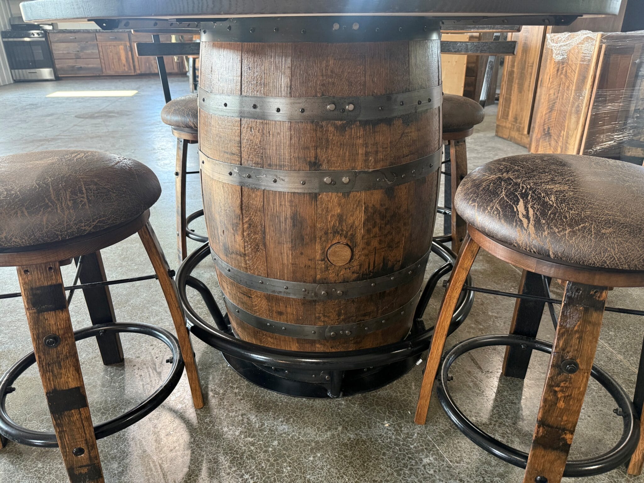 Whiskey Barrel Table Set with Buffalo Trace Print - Lux-Crete Design